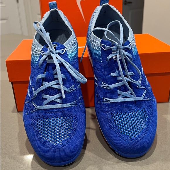 Nike | Shoes | Nike Royal Blue Knit Running Shoes Womens Nike Free Tr ...